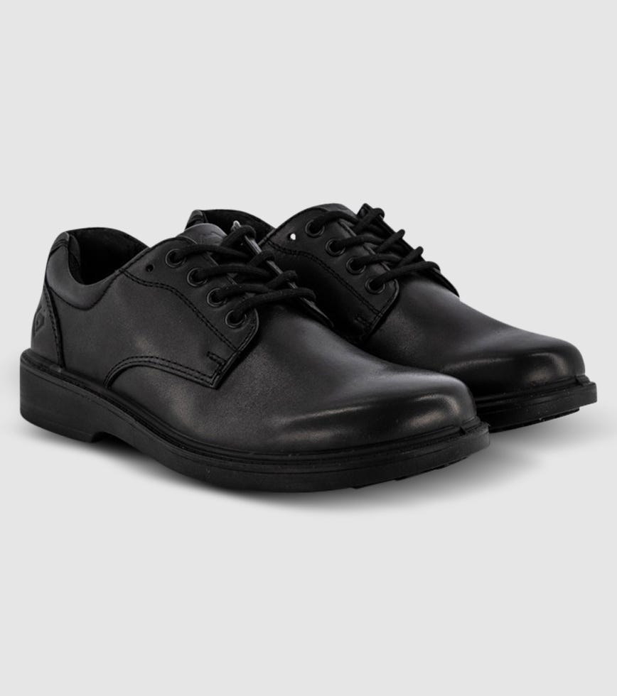 ALPHA RILEY JUNIOR BOYS SCHOOL SHOES BLACK | The Athlete's Foot