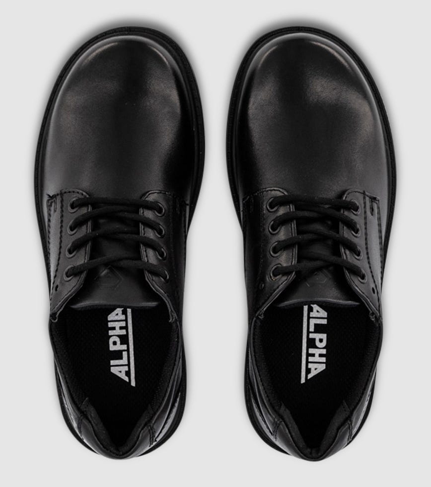 ALPHA RILEY JUNIOR BOYS SCHOOL SHOES BLACK | The Athlete's Foot